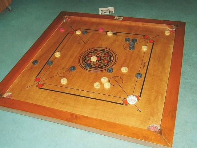 Learn About the Game of Carrom - SimplyFunGames